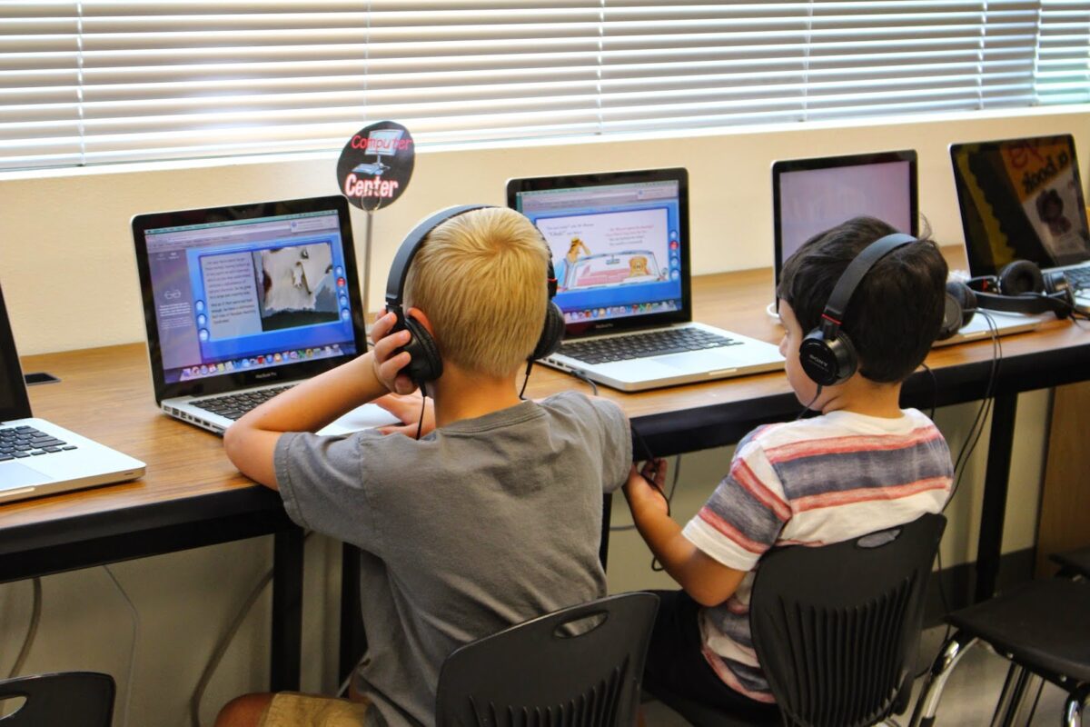How I Run Guided Reading Workstations - Tunstall's Teaching